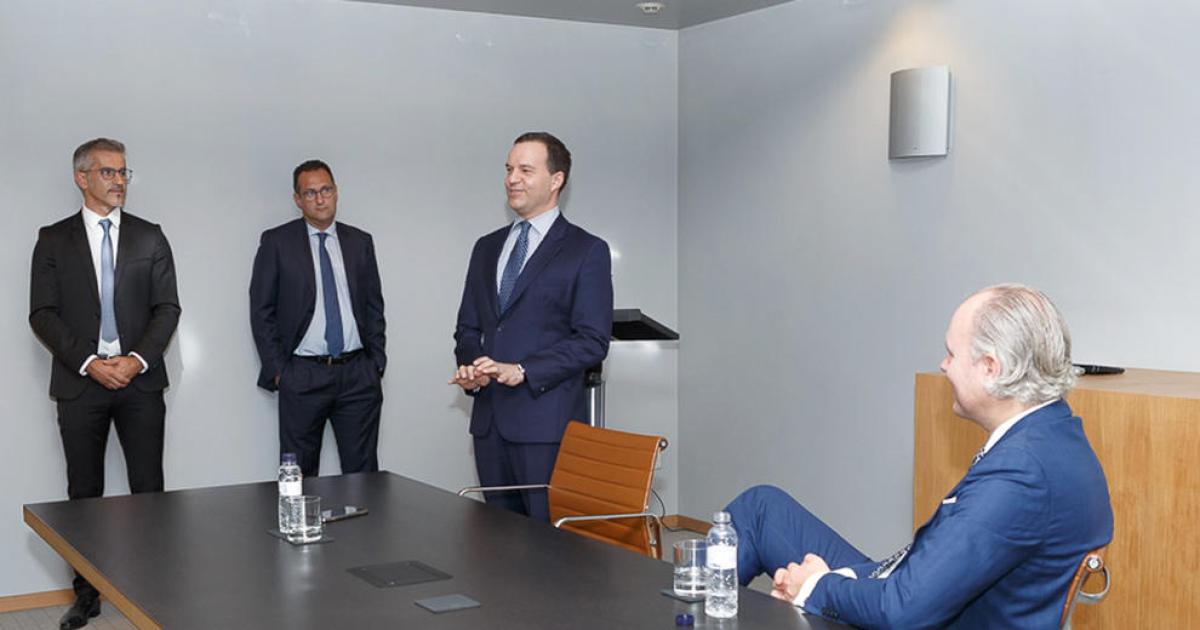 Vall Banc designa Richard Carrión president i Michael Christner, CEO de ...