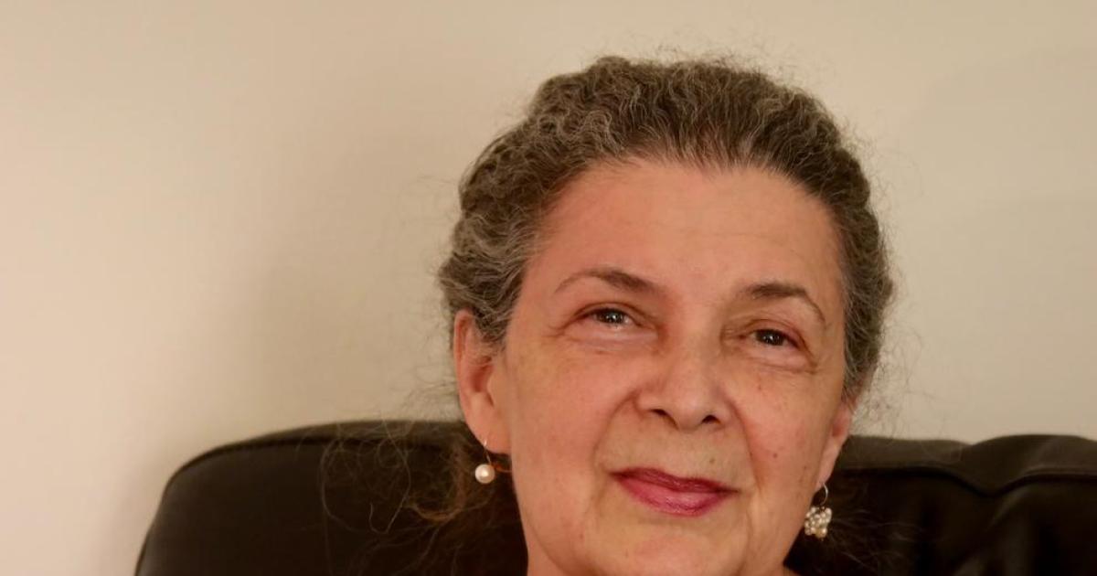 Mary Ann Newman rep el premi Ramon Llull