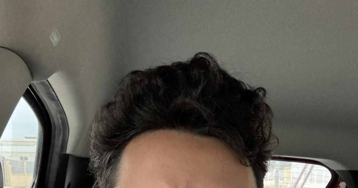 L'streamer TheGrefg rep crítiques per passar masses dies fora del país