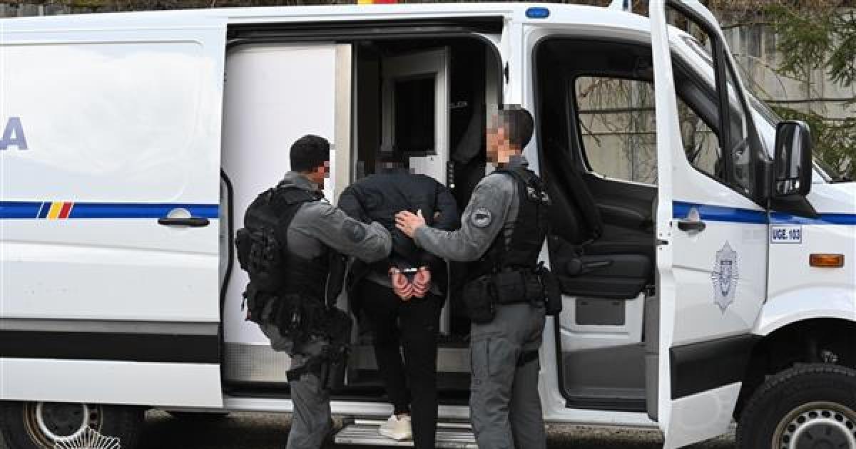 Extradits a Andorra els lladres d'una botiga d'electrònica