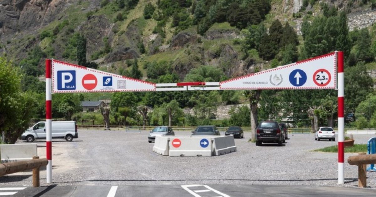 El comú de Canillo ha obert un nou aparcament amb 160 places al Prat de ...