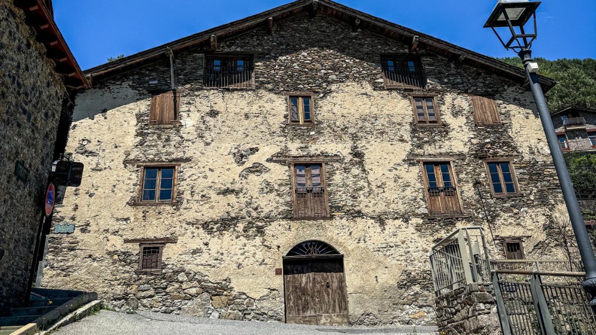 Bus llançadora gratuït per visitar el museu Casa Rull