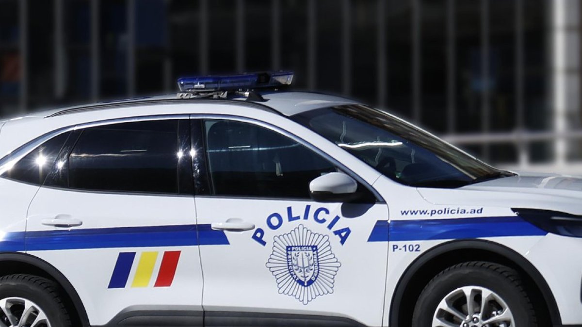 Ferit un ciclista en un accident amb un turisme a la Massana