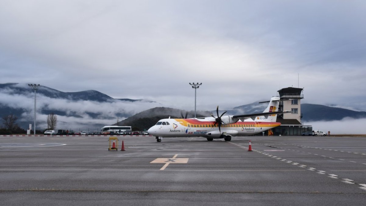 Aeroport d’Andorra: nou incident amb Air Nostrum en el vol entre la Seu ...
