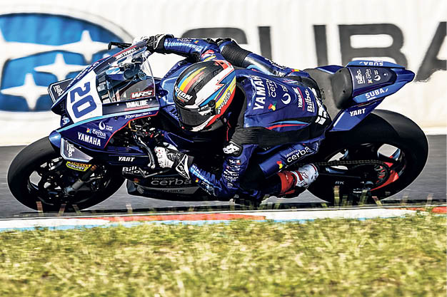 El pìlot de motos d'Andorra, Xavi Cardelús, acaba el 23è a la segona ...
