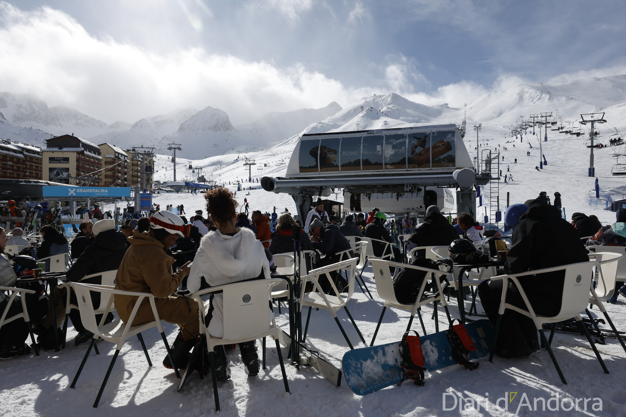 Andbank ajudarà els establiments del Pas de la Casa a adaptar les terrasses